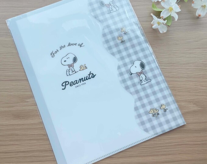 A4 Snoopy 2 Pocket File Folder With Self Fastener Tab - Plaid Days - 1 ...