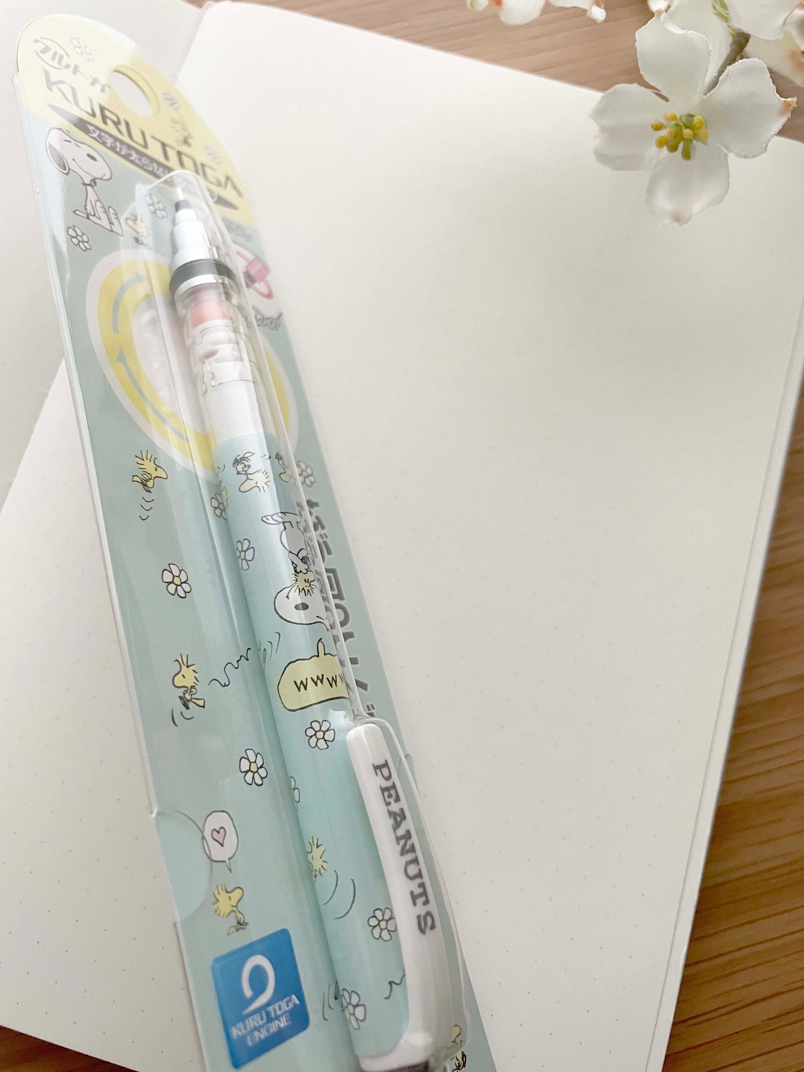 Kuru Toga Mechanical 0.5mm Pencil - Snoopy Flowers - 1 Pc - Etsy
