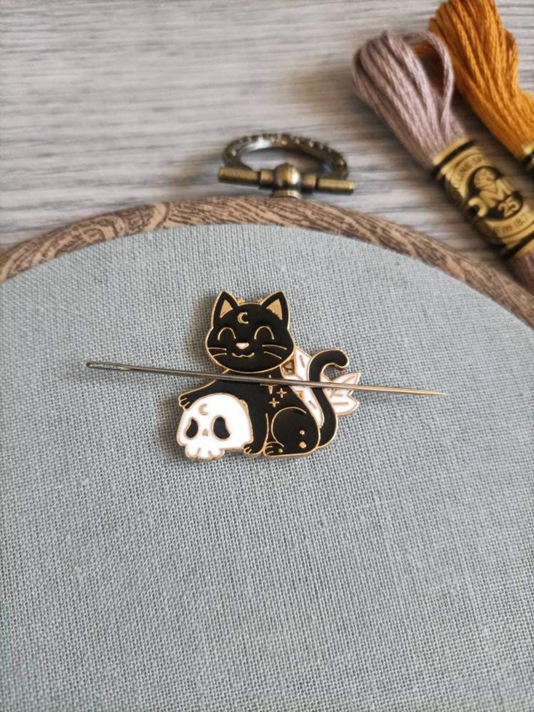 Black Cat Needle Minder, Needle Magnet for Embroidery and Cross Stitch ...