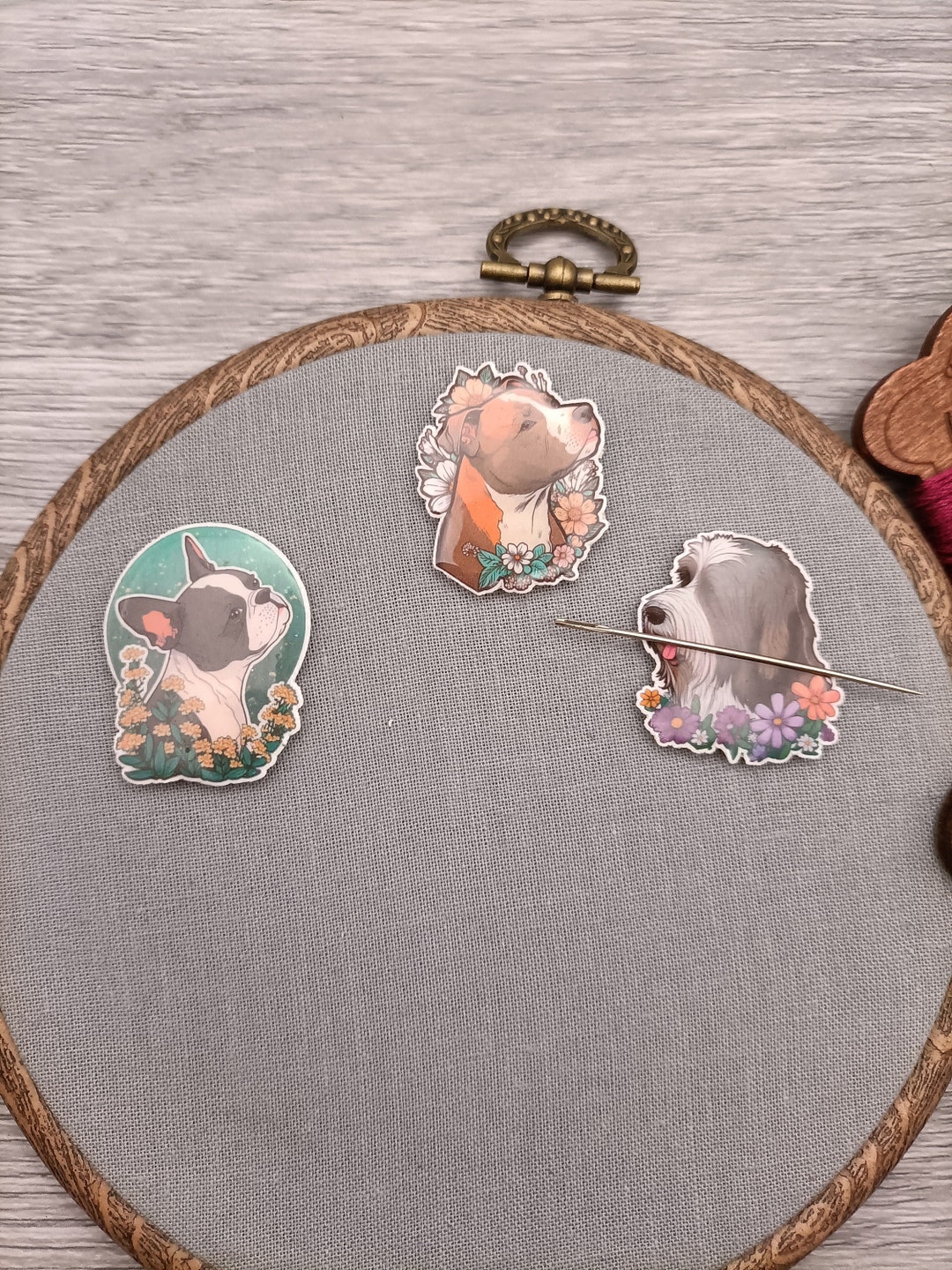 Dogs Needle Minder, Acrylic Needle Magnet for Embroidery and Cross ...