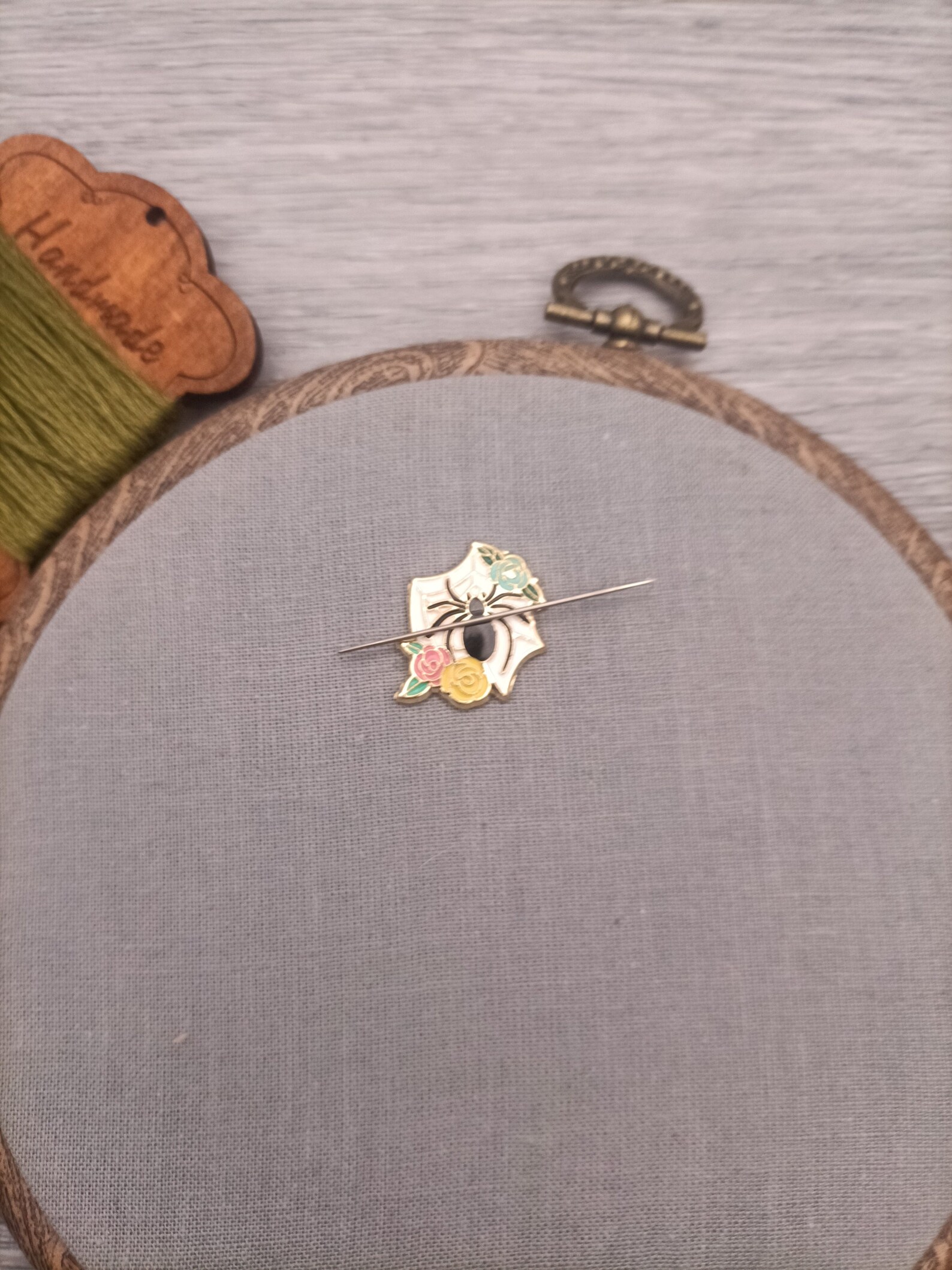 Spider Needle Minder, Needle Magnet for Embroidery and Cross Stitch - Etsy