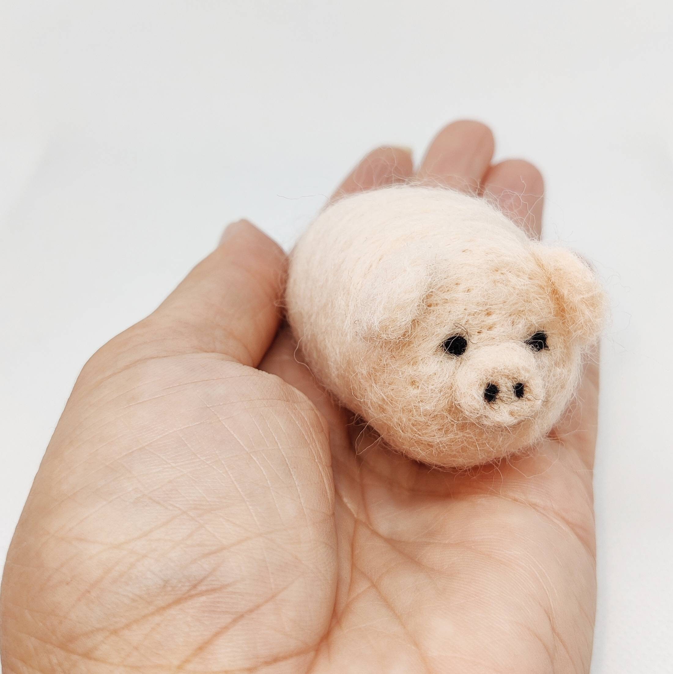Pig/ Piglet/ Needle Felted Pig/ Farmyard Animal/ Handmade/ - Etsy UK