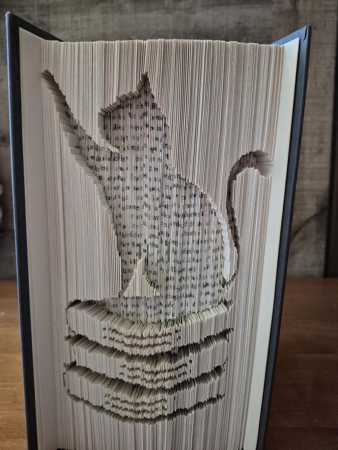 Cat on Stack of Books Folded Book Art, Bookish Gift, Handmade Gift ...