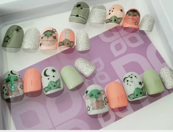 Baby Yoda Press-on Nails | Etsy