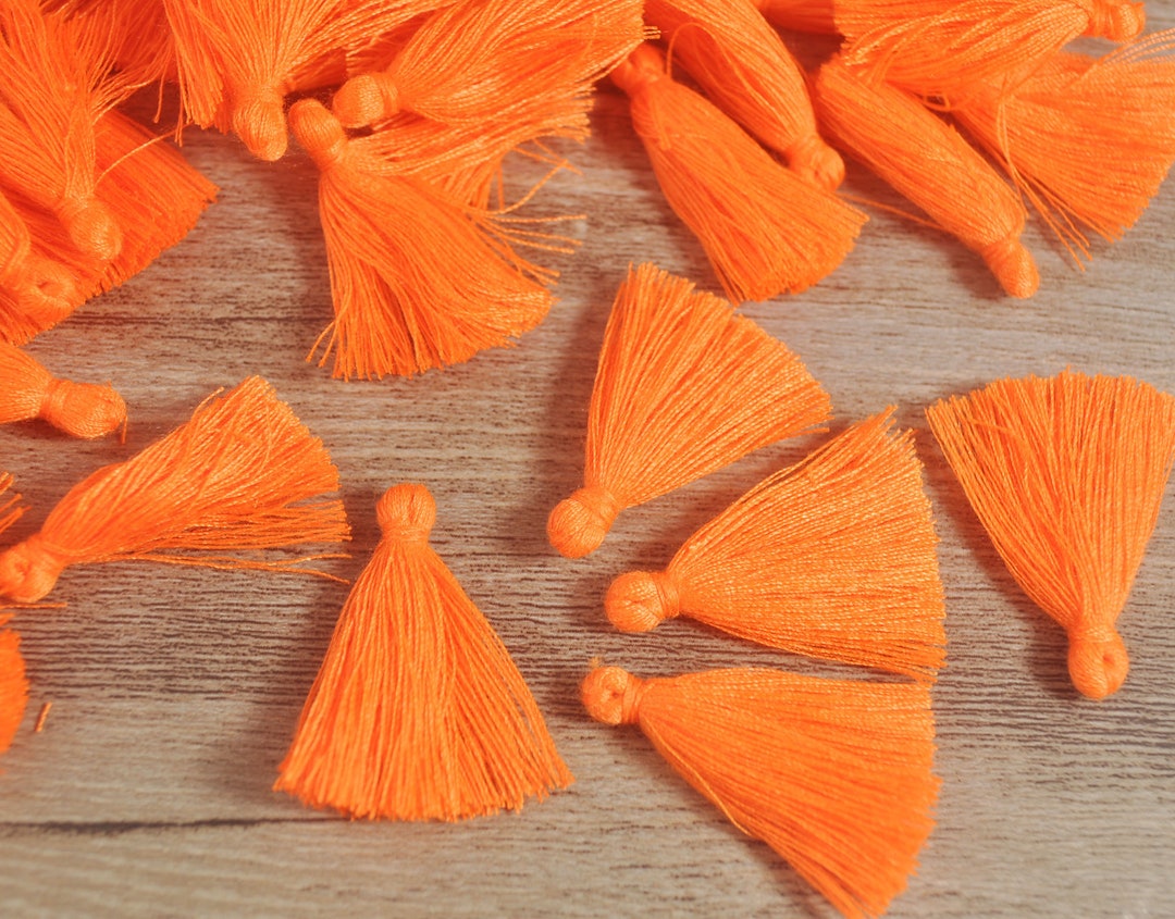 10/30/50/100pcs 1.18" Neon Orange Tassels,3cm Handmade Cotton Tassels ...