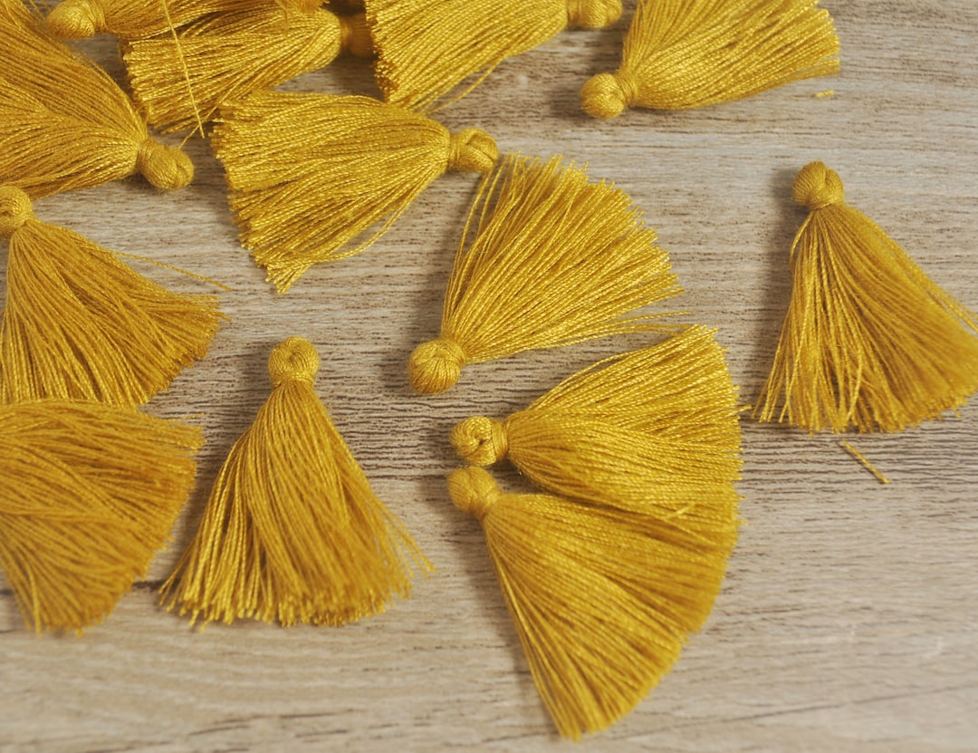 10/30/50/100pcs 1.18" Mustard Yellow Tassels,3cm Handmade Cotton ...