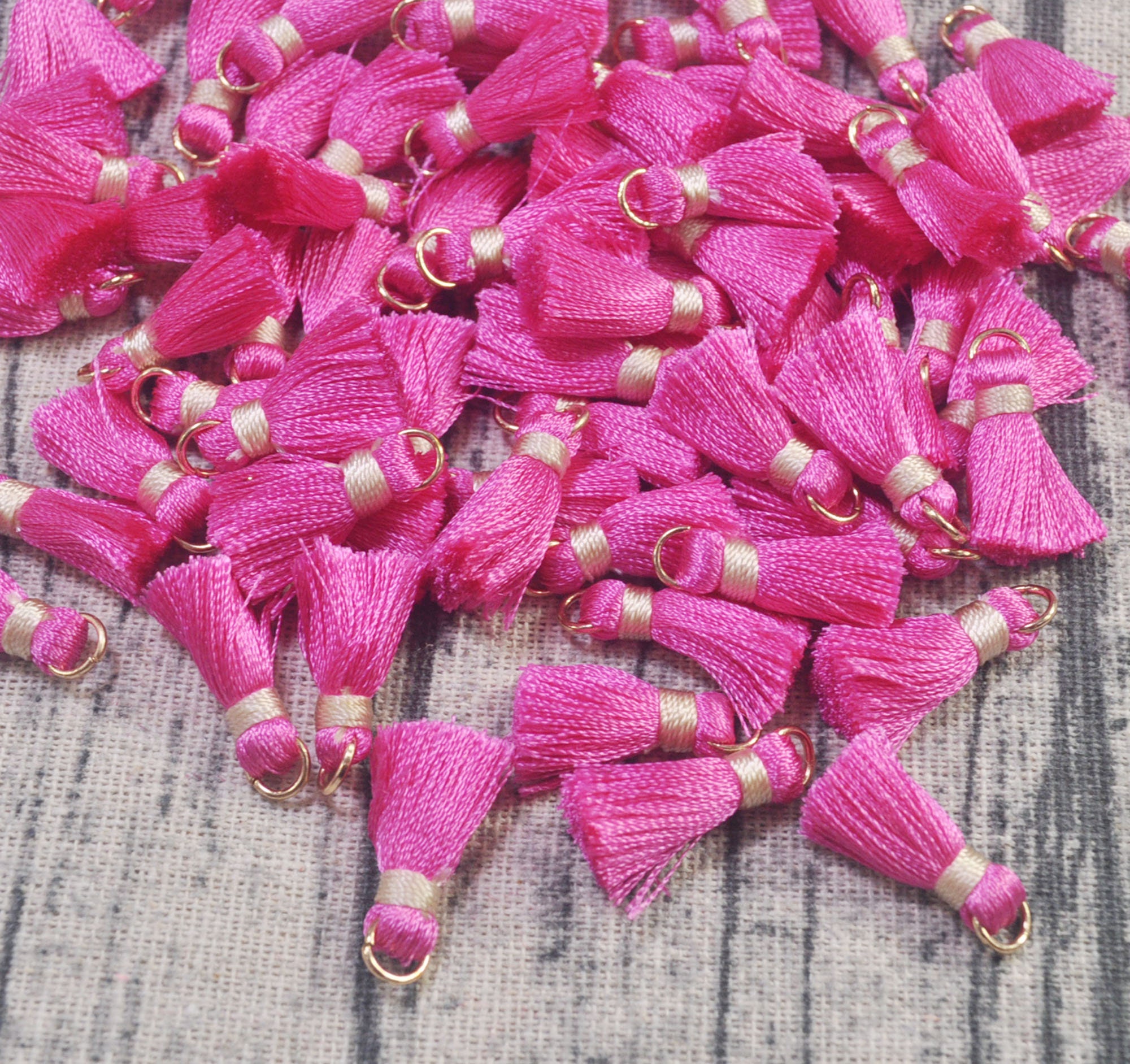 10/20/50/100pcs 2cm Bright Pink Silk Tassels,small Silk Tassels,silky ...