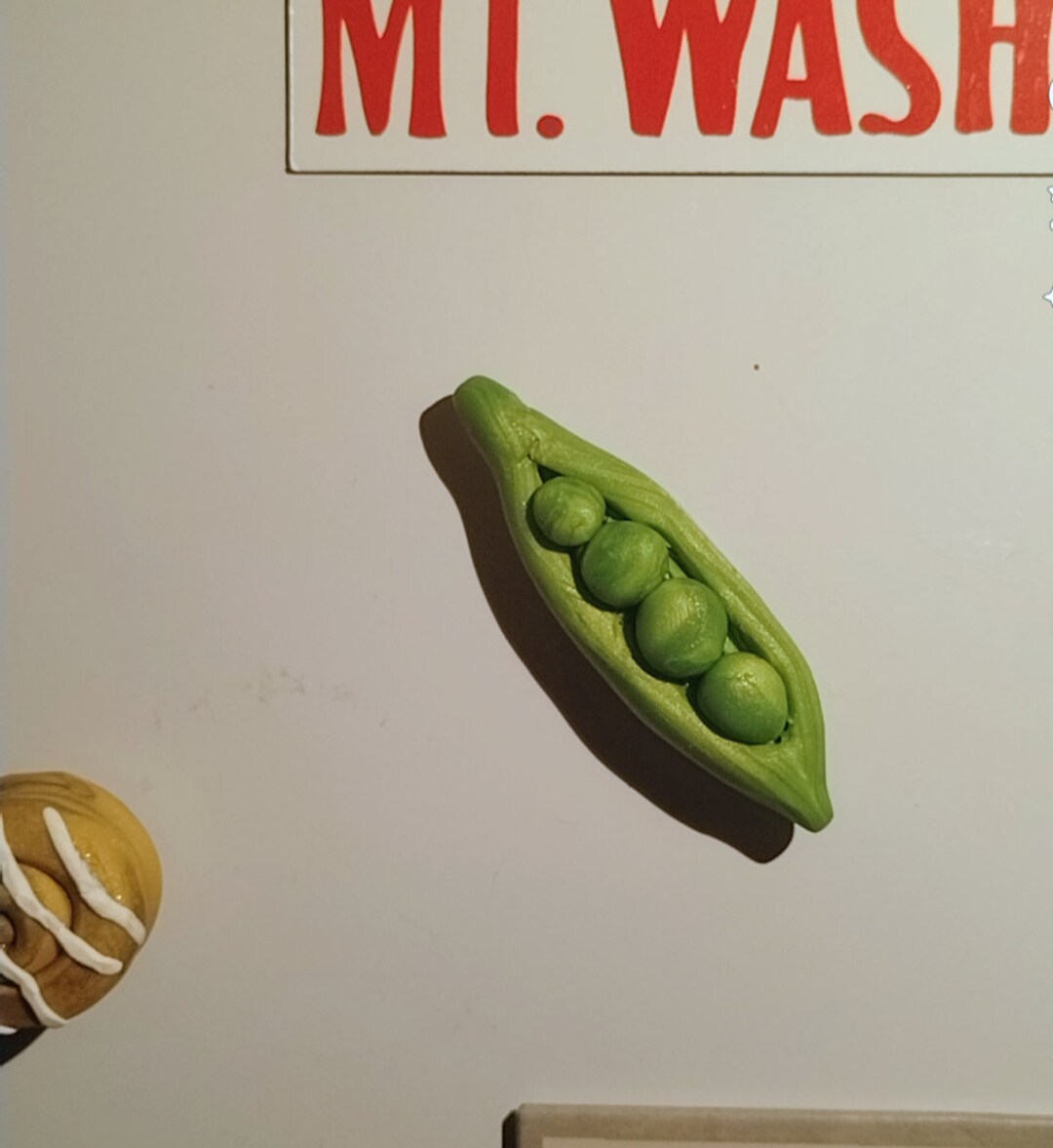 Peas in a Pod Magnet - Etsy