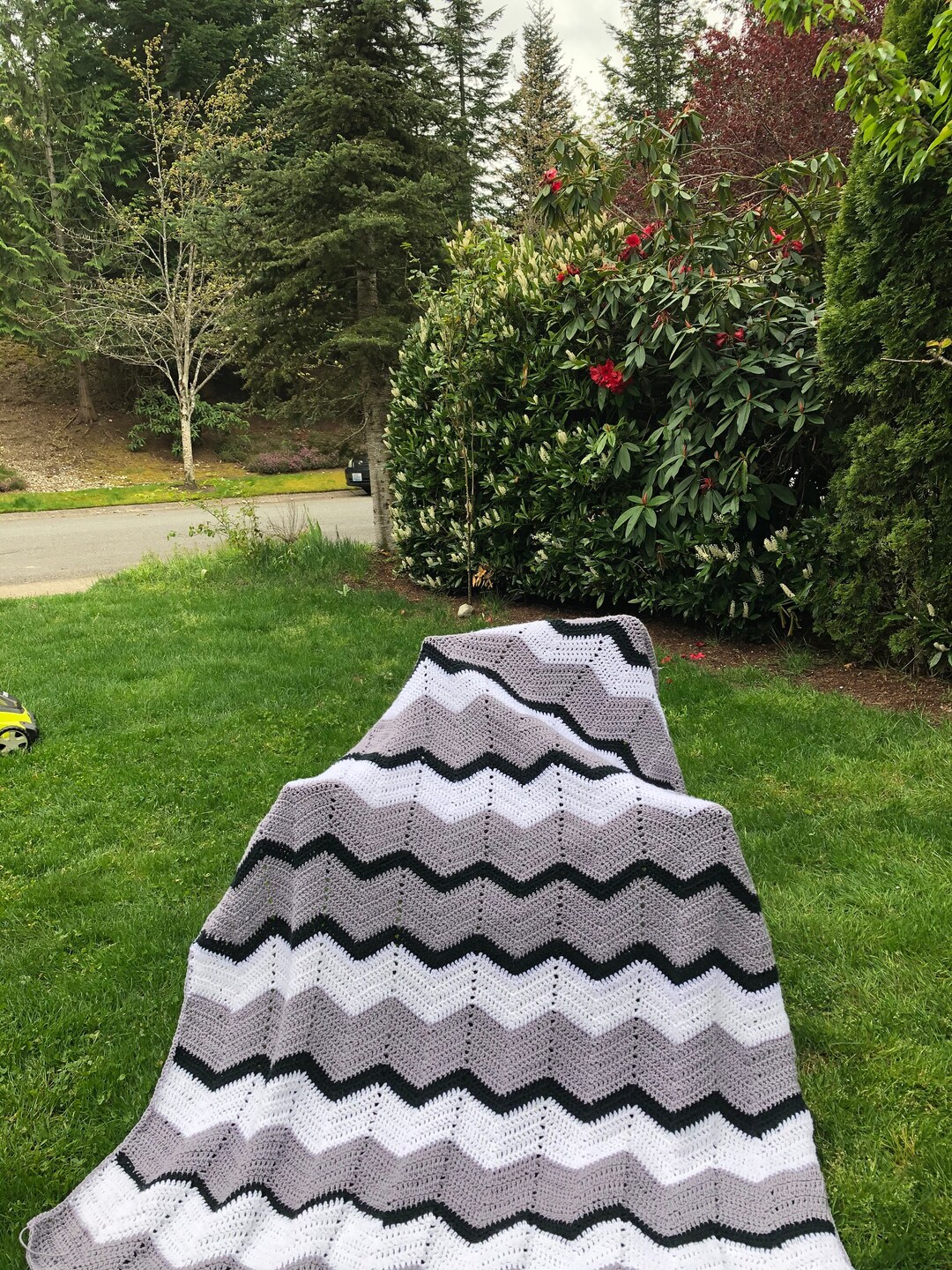 Afghan Blanket gray, White, Black Lightweight 83x59 Ripple Stitch - Etsy