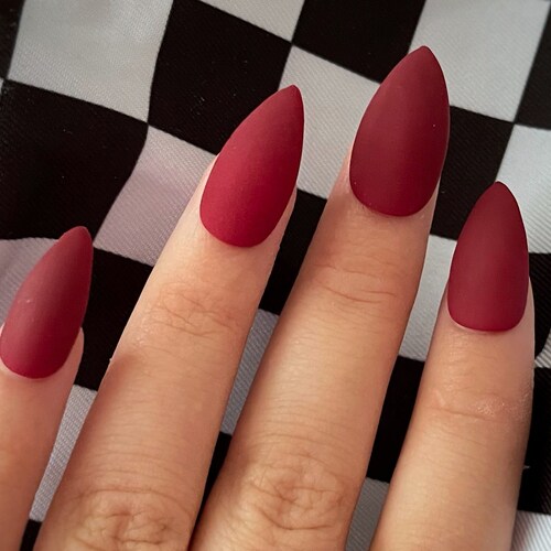 Itzy Inspired Press Ons / Kpop / Hand Made Press on Nails | Etsy