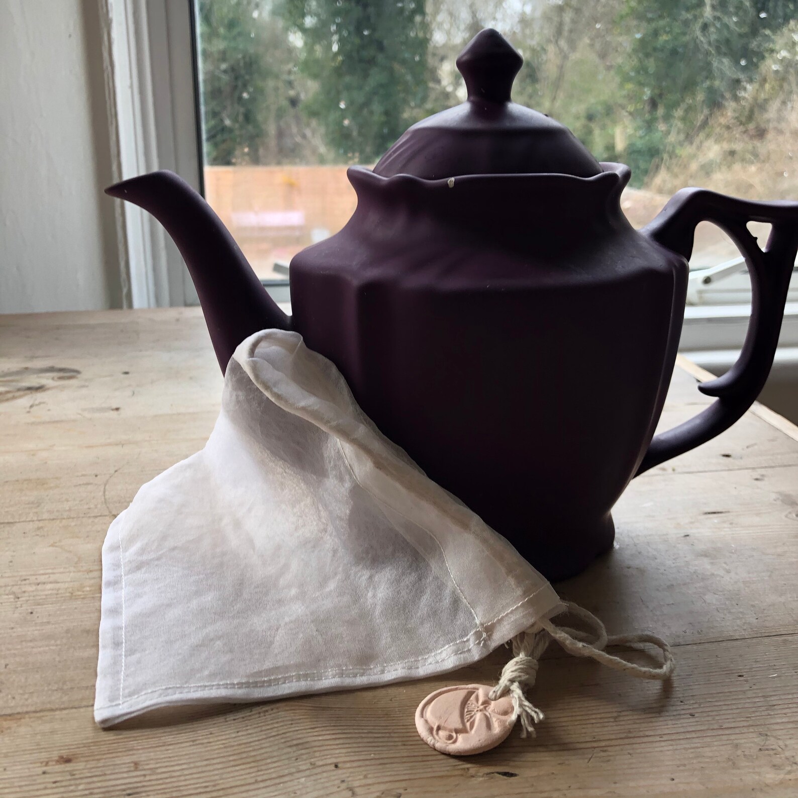 Handmade Re-usable Drawstring Tea Bag in Organic Silk by Studio Slug ...
