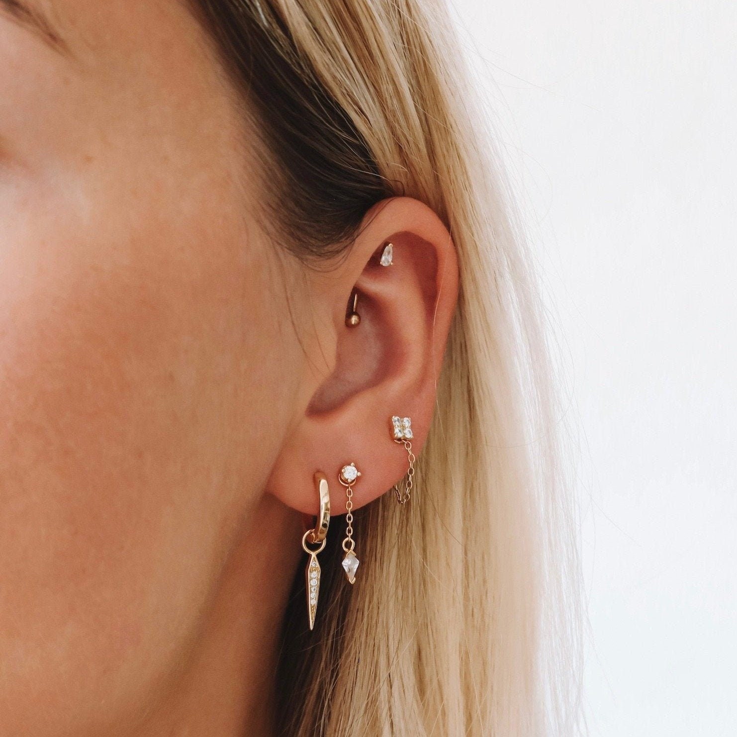 free and fast delivery Nova Charm | klouddb.io