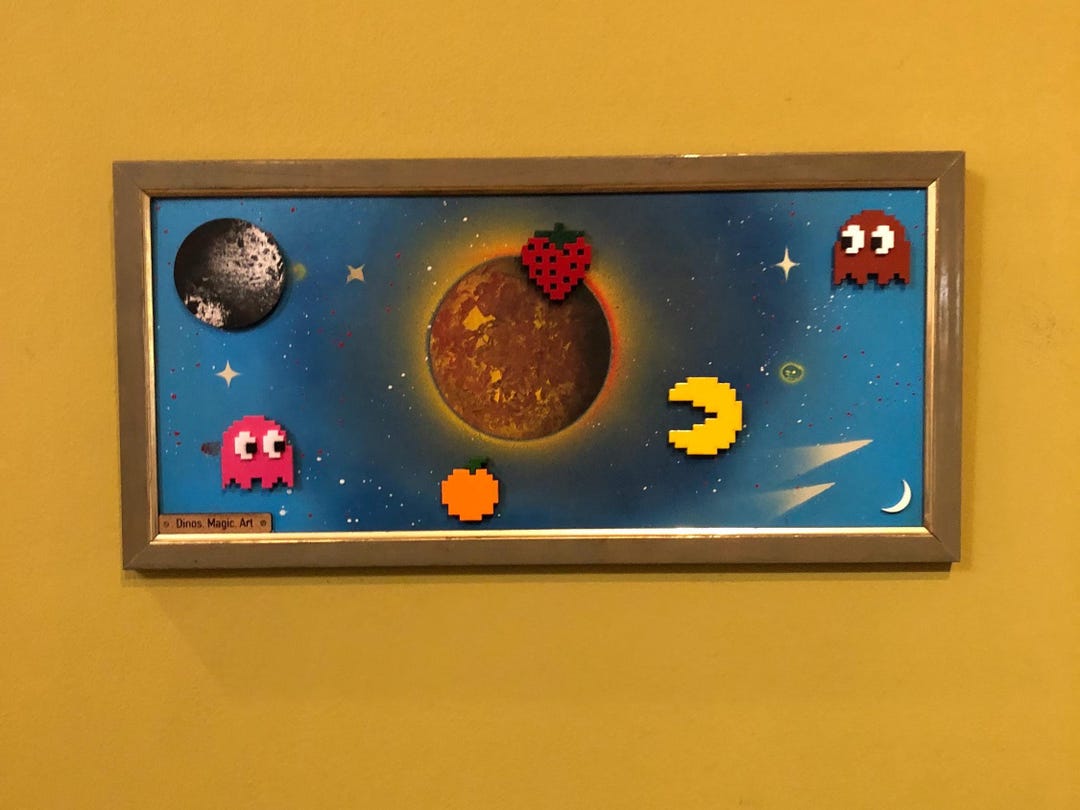 Pacman in Space, Pac-man Ghost Retro Wall, 80's Arcade Game, Atari ...