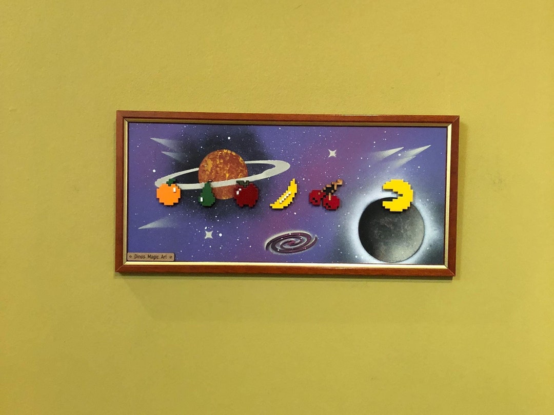 Pacman in Space, Pac-man Ghost Retro Wall, 80's Arcade Game, Atari ...