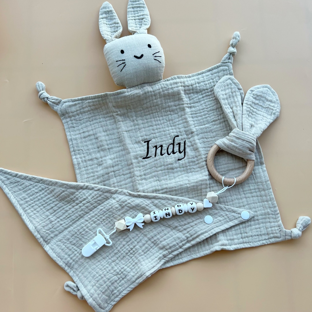Personalized Baby Gift Set | Custom Baby Comforter | Pacifier Clip ...