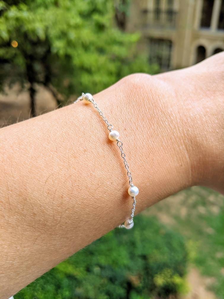 Pulsera de perla Delicada, Pulsera de perla flotante, Plata de ley ...