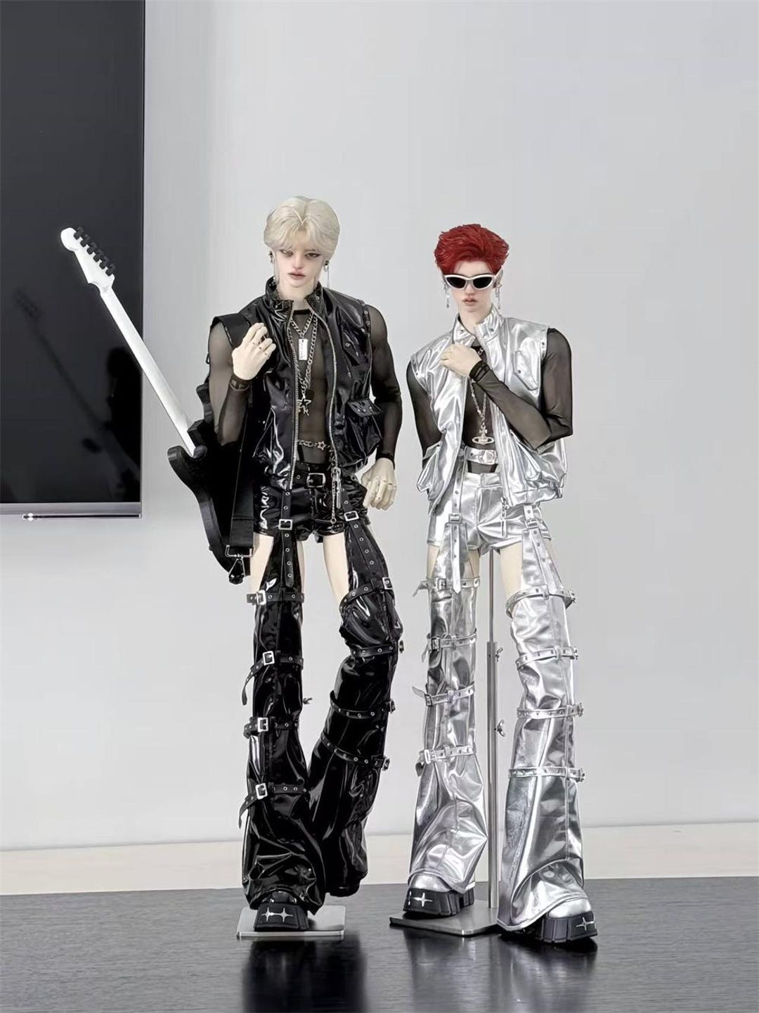 Cyberpunk Y2K Metallic Outfit for BJD Dolls - Black/silver Futuristic ...