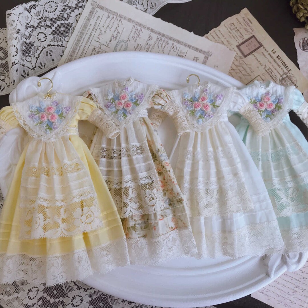 Embroidered Vintage Bjd Dress/handmade Floral Embroidery Clothes/doll ...