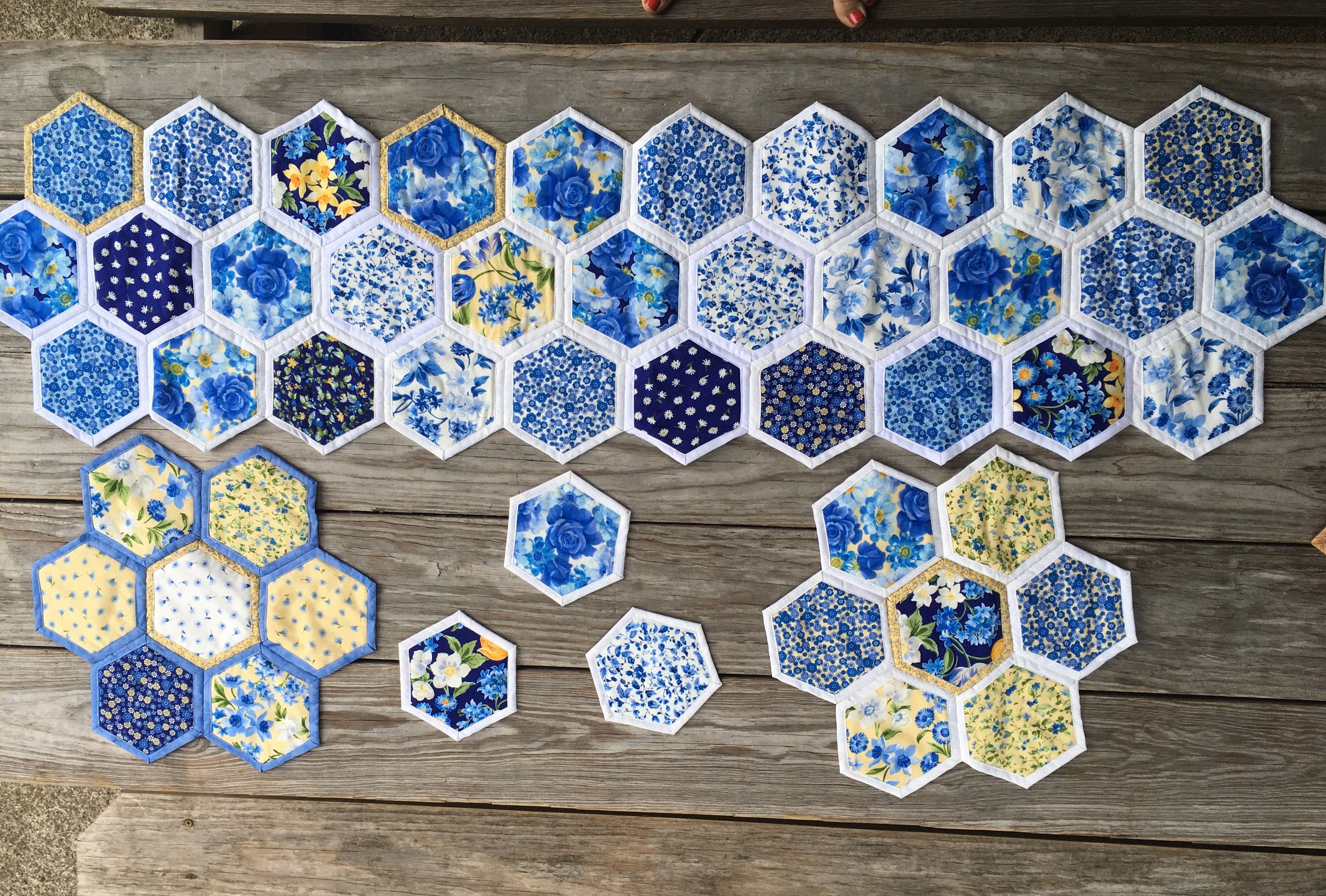 Quilted Honeycomb Blue and Yellow Floral Table Runner With Coasters and ...