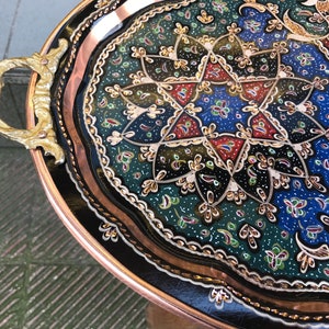 45 Cm \ 18 Inc Metal Breakfast Tray, Hand Painted and Carved Design ...