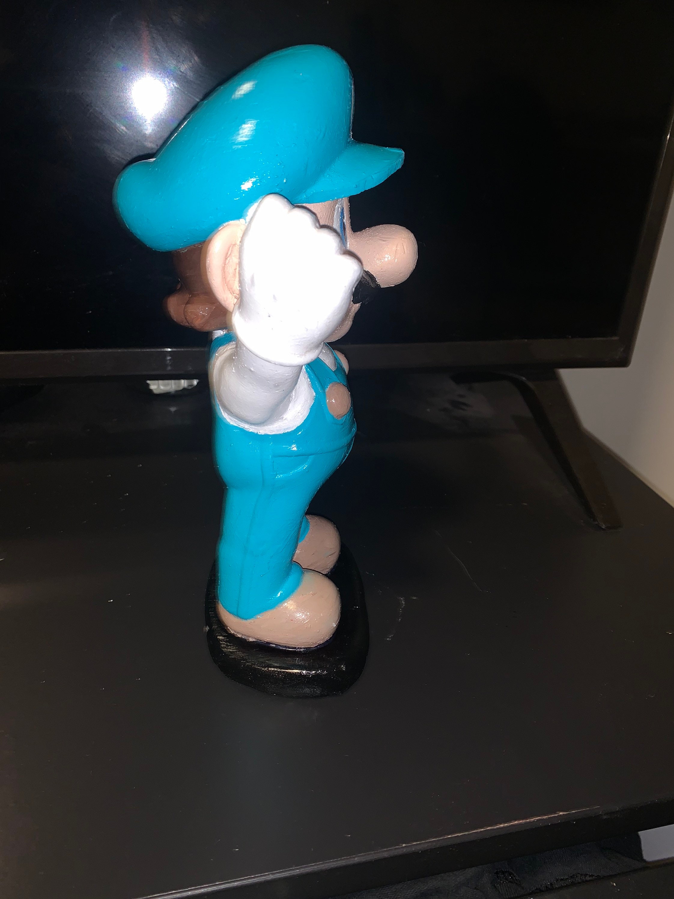 Super Mario Statue - Etsy