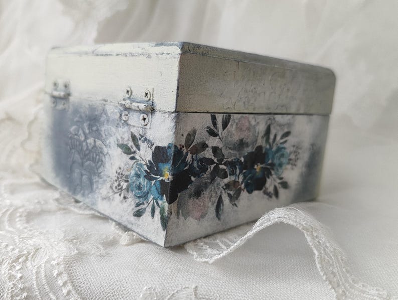 Decoupage Wooden Box, Vintage Blue Flower Treasure Chest, Vintage Box ...