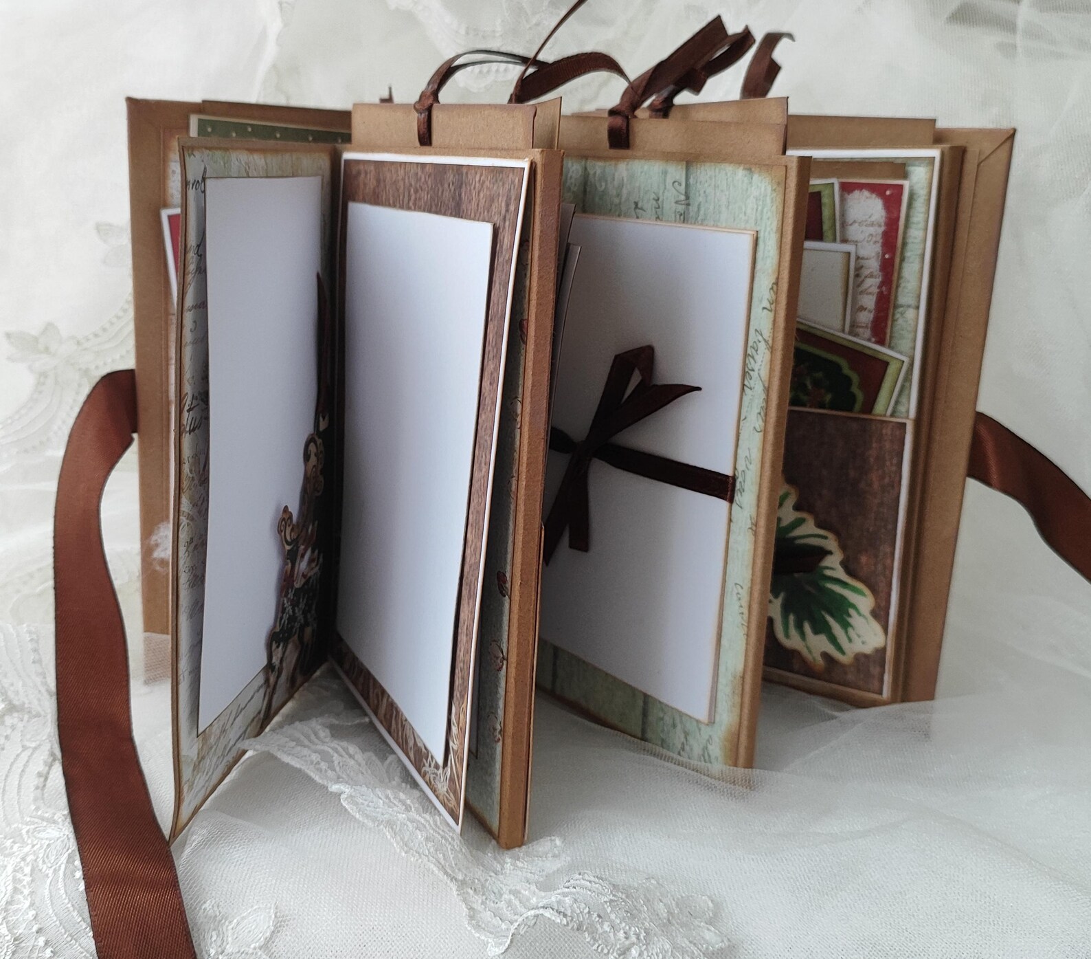 Scrapbook Christmas Photo Album, Accordion Memory Book, Merry Christmas ...