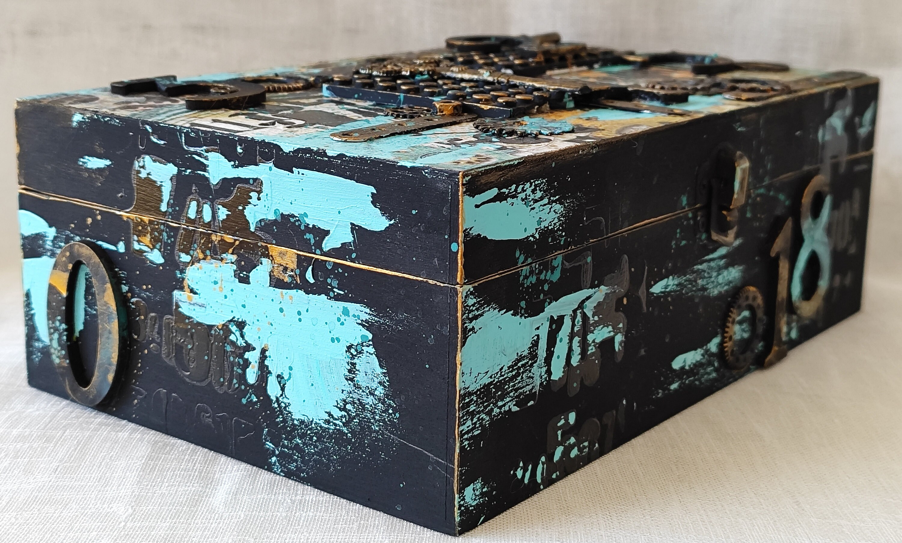 Wooden Box, Decorated Box, Gift Box, Present, Gear, Vintage, Memory Box ...