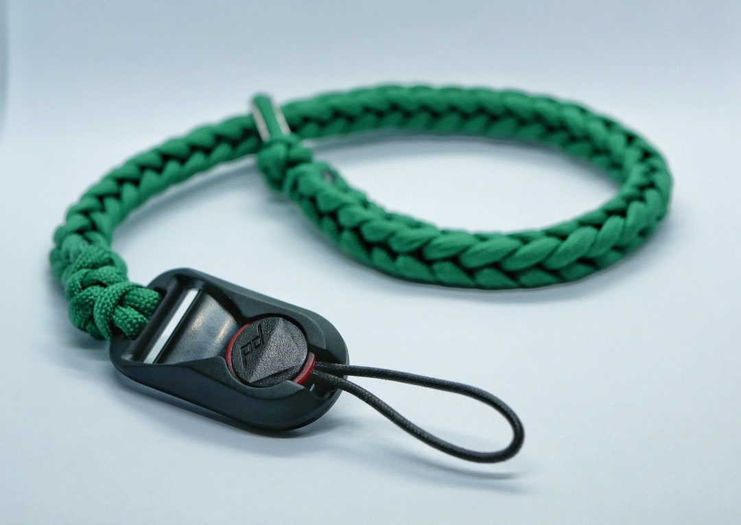 Peak Design Paracord Wrist Strap - 35+ COLOURS - Handmade Paracord ...