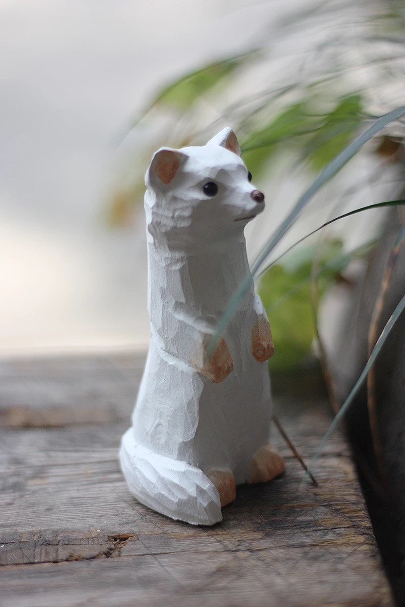 Ling Ferret Figurines Wooden Lung Ferret Home Decor Wooden Decor Moms ...