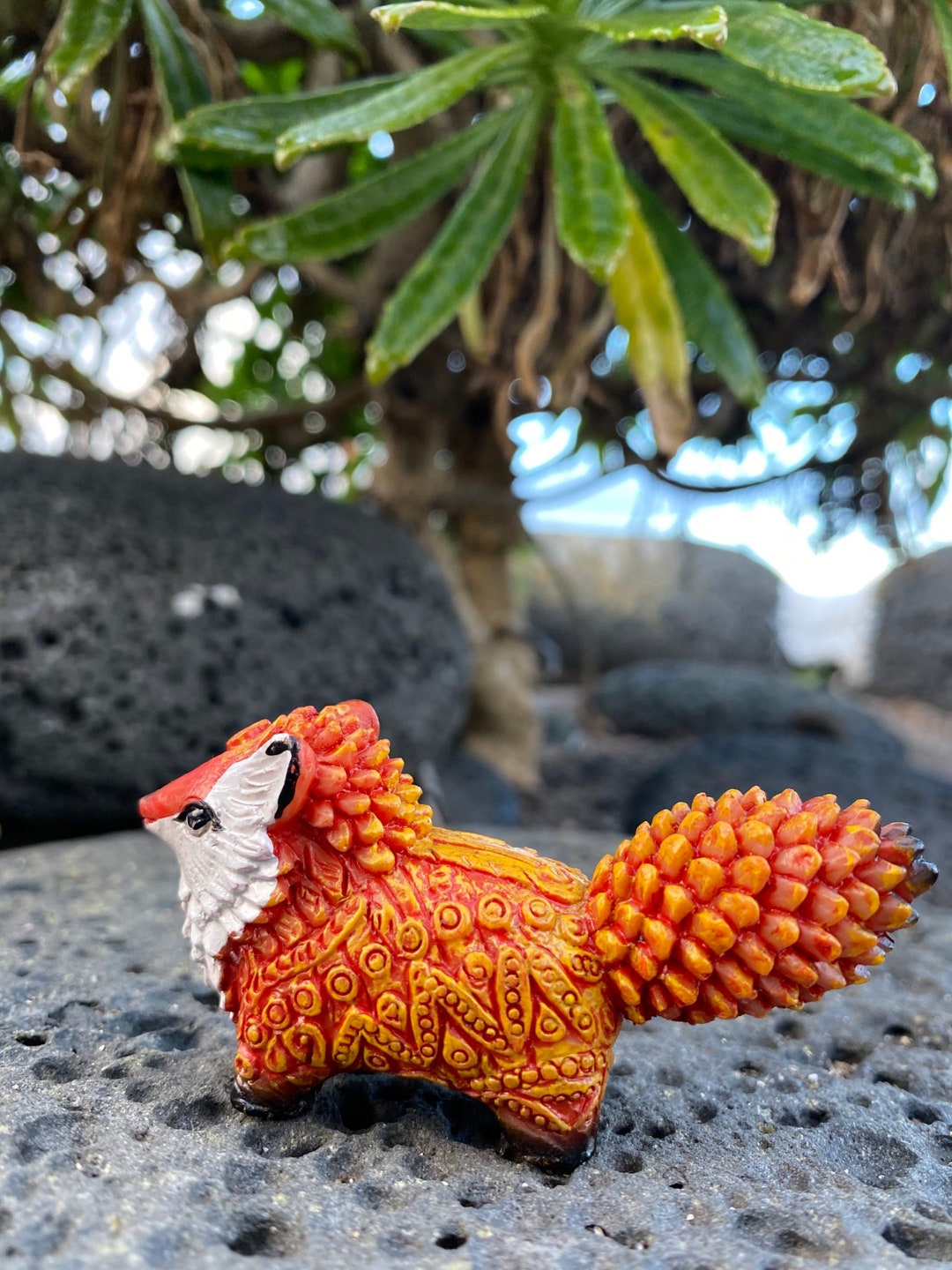 Foxy Figurine Resin Fox Figurine Relaxing Rabbit Home Decor Gift for ...