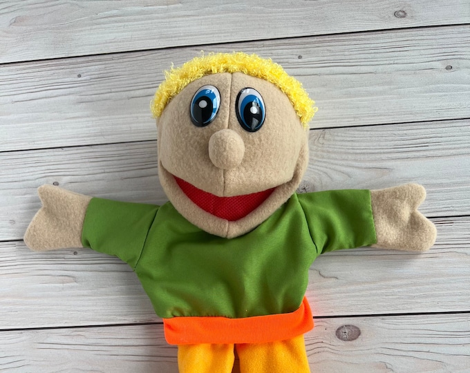 Bluey & Bingo Hand Puppets - Etsy Canada