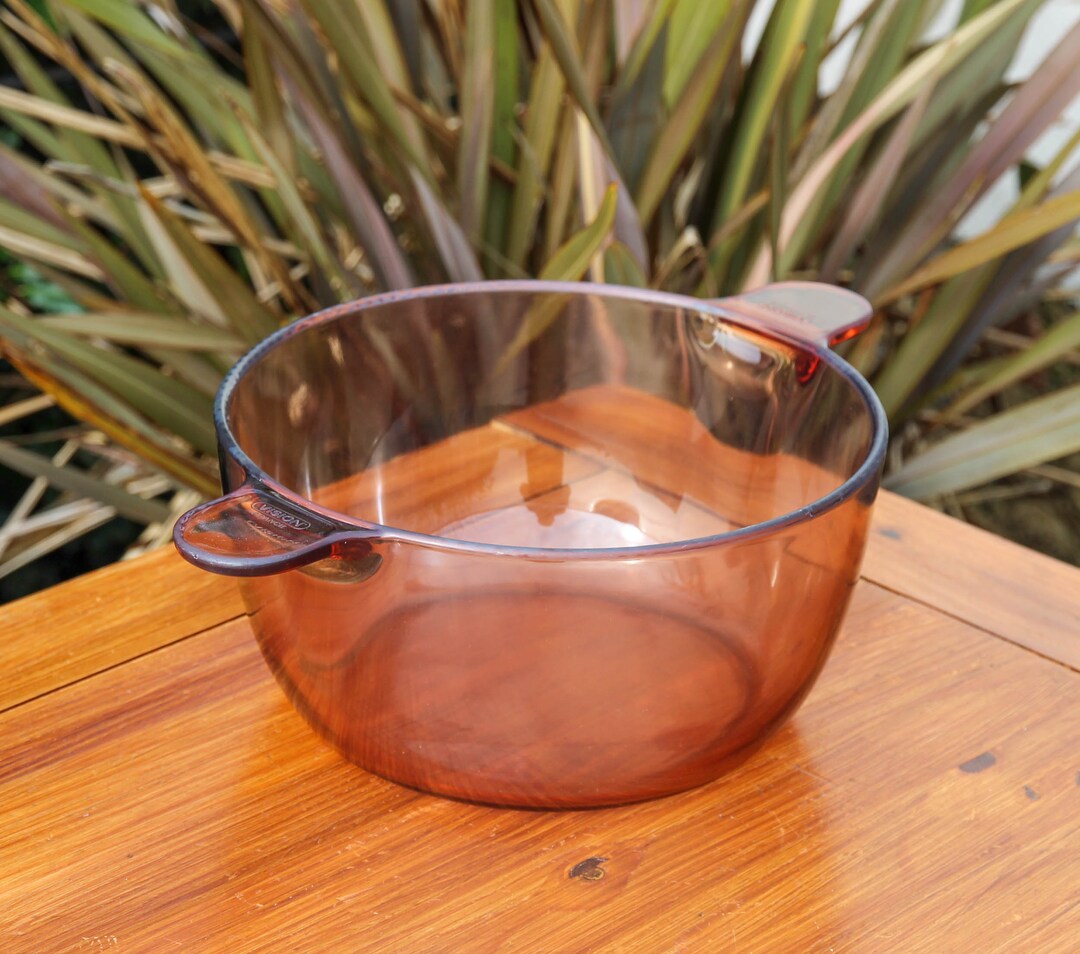 Vintage French VISION CORNING 4 Litre Smoked Glass Cook Pot / Large ...
