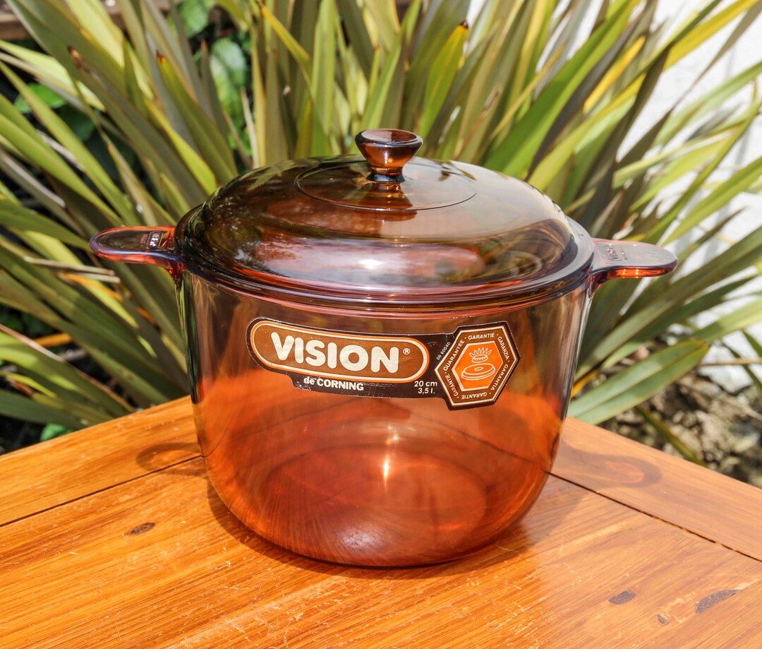 Vintage French Unused 3.5 Litre Vision Corning Smoked Glass 20cm Round ...