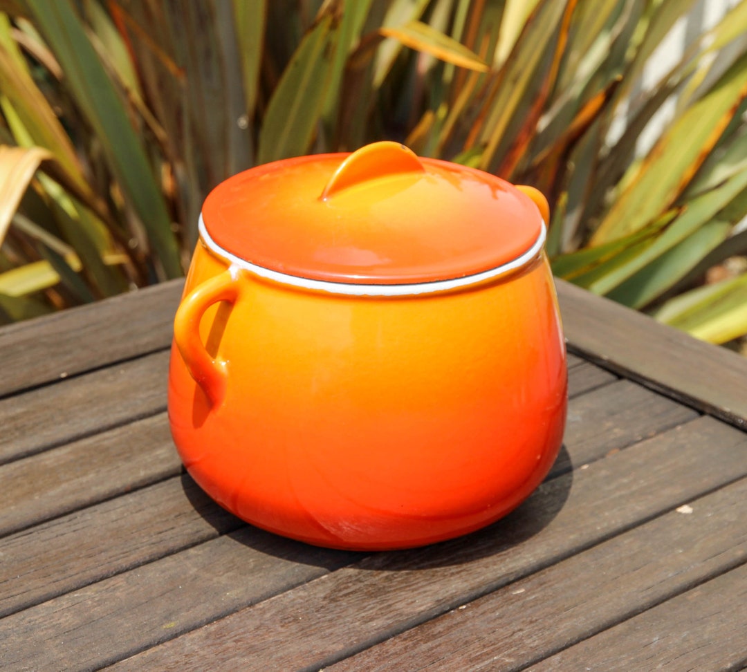 Vintage LE CREUSET Orange Cast Iron Pot Bellied Casserole Cocotte ...