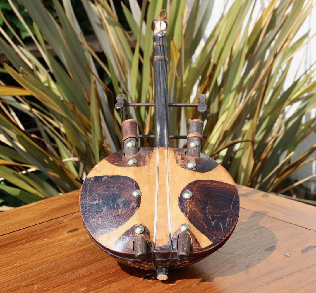 Vintage African Kora 6 Stringed Harp Guitar Instrument / African Tribal ...