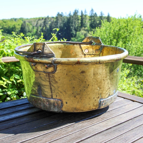 Antique Cauldron - Etsy