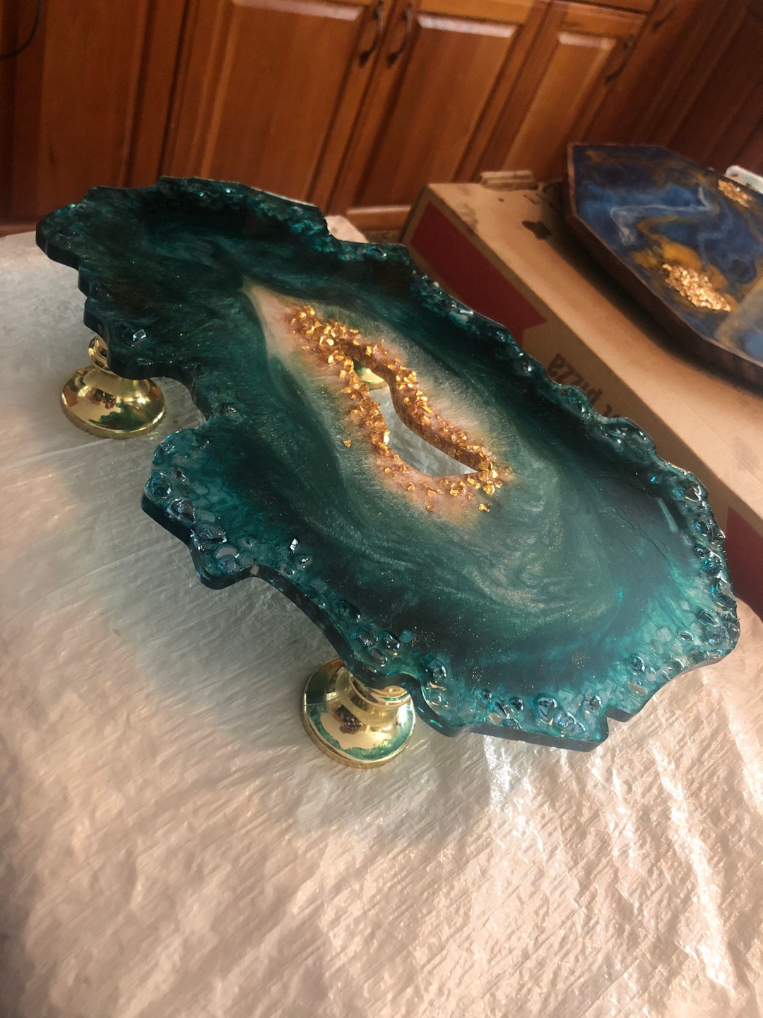 Emerald Green Geode Agate Resin Tray, Gold Accents & Legs - Etsy