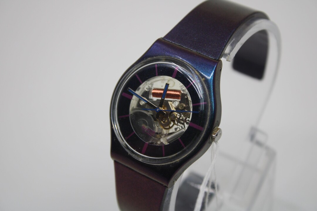 2001, Vintage Gents Swatch 'purple Sunset', GV115, NO Box, in Good ...