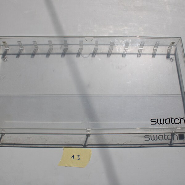 Vintage Display Case - Etsy