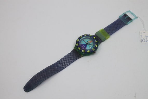 1992 Vintage Swatch Scuba 'Bermuda Triangle' SDN106, … - Gem