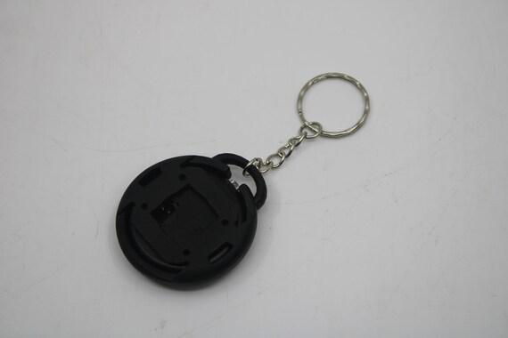 Unique, Vintage Swatch Keychain, PWB174, 1994, Tri-An… - Gem