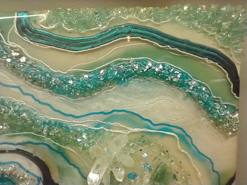 Resin Geode Wall Art-chalencey Sage - Etsy