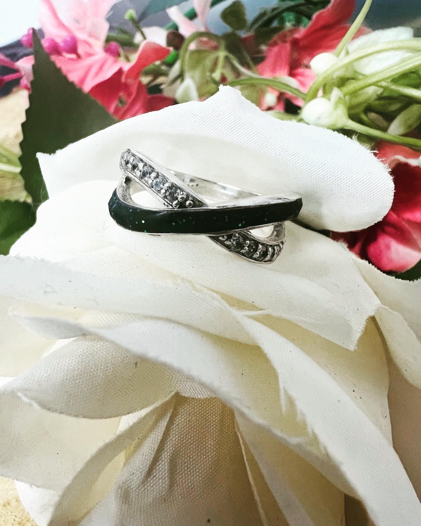 Cremation Ashes Ring / Memorial Ring / Sterling Silver Ring / - Etsy UK