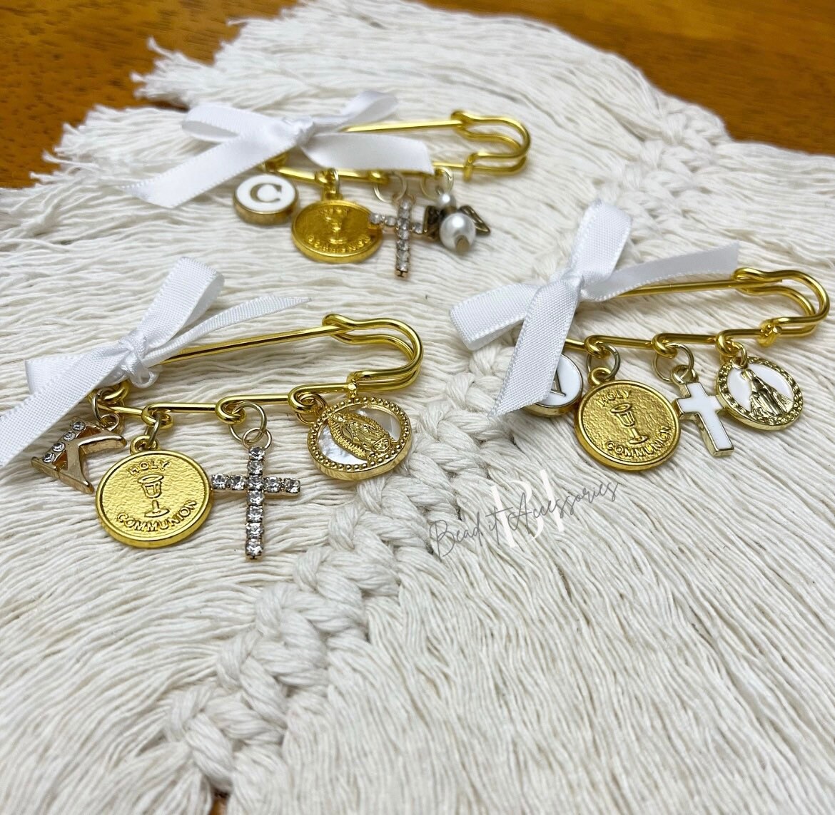 Holy Communion Pins Goldholy Sacrament Gifts for Her Gifts - Etsy Canada