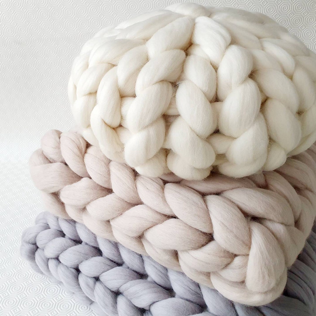 Superfine Merino Wool Chunky Knit Round Cushion, Chunky Round Pillow ...