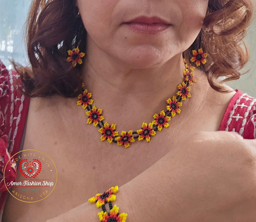 Sunflower 3 Piece Beaded Jewelry Short Necklace SET With Earrings, Bracelet / Juego De Coyar ...