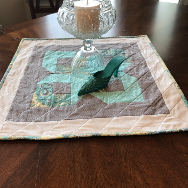 Square Table Topper - Etsy