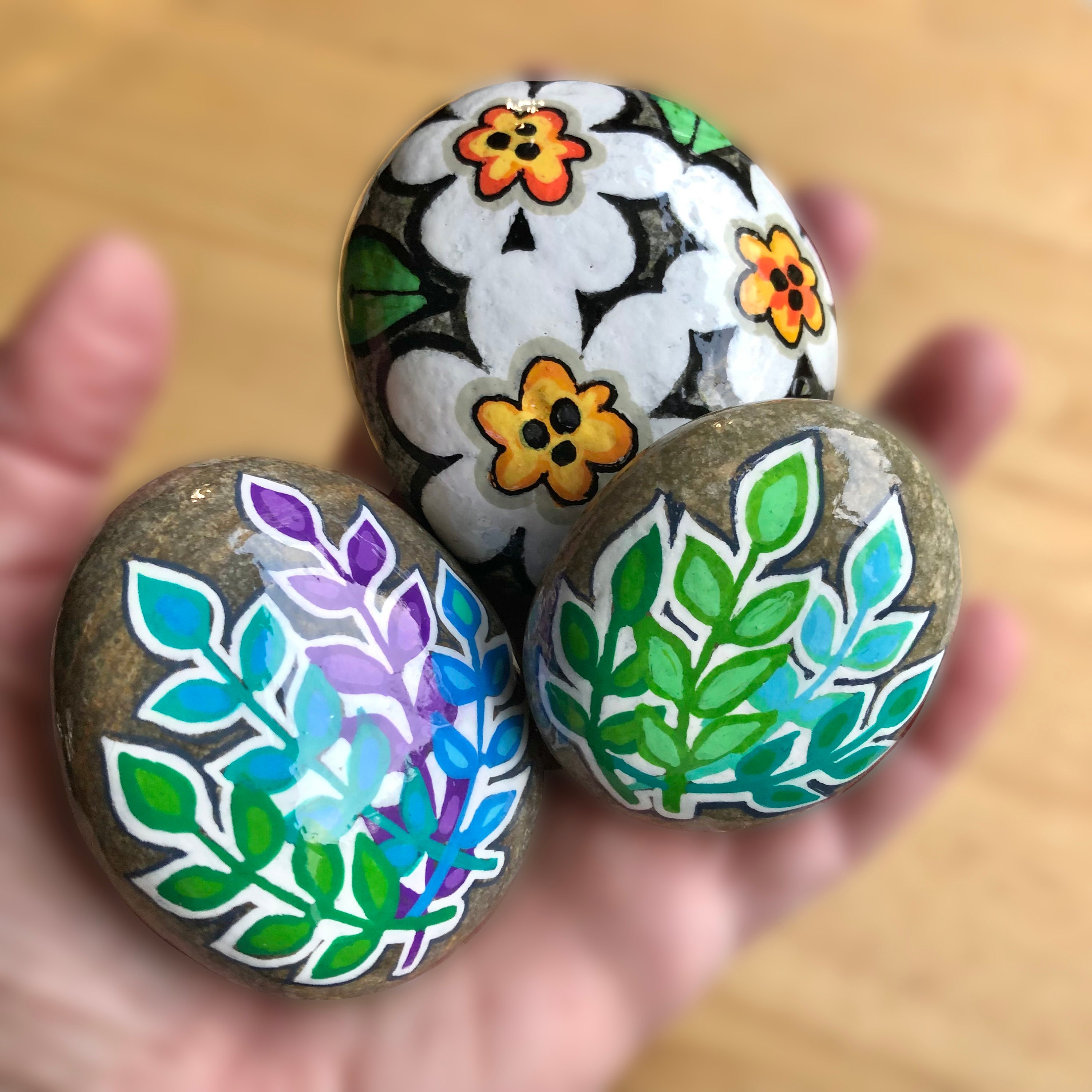 Set of 3 Painted Stones Kindness Rocks - Etsy