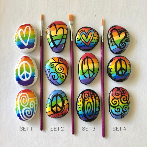Figurines & Knick Knacks Art & Collectibles Love is Love painted stones ...